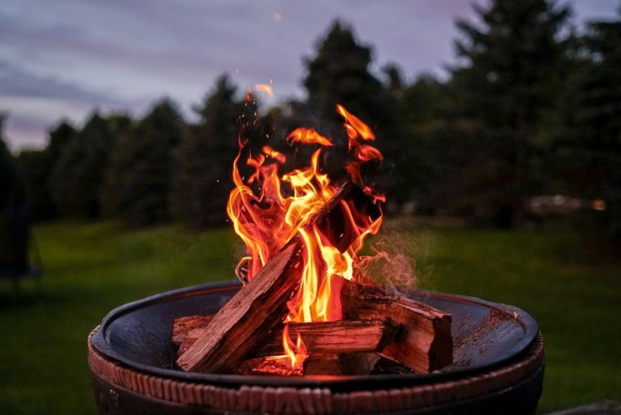Campfire Safety Tips: Ensuring a Safe Outdoor Experience | OutdoorBravos